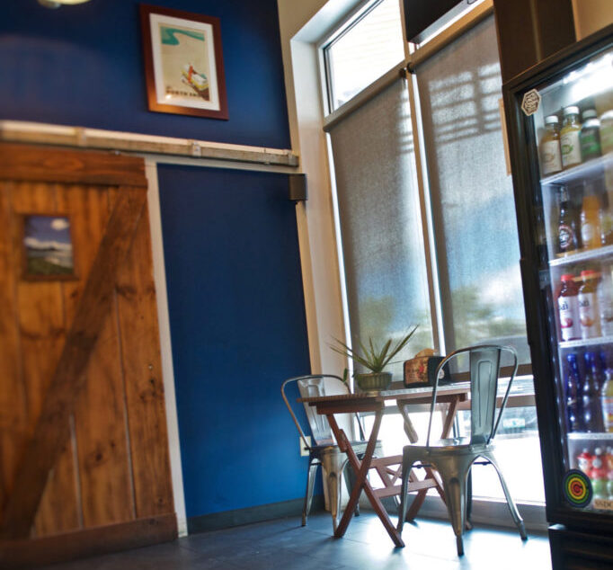 5 Best Window Treatments for Restaurants | EcoSmart Shades